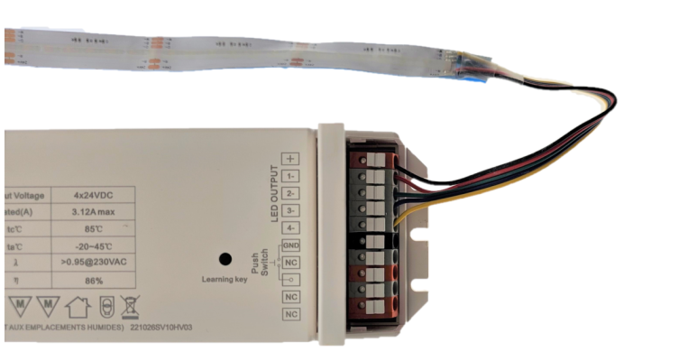 Connecting a Led strip light to a led driver - LedStore